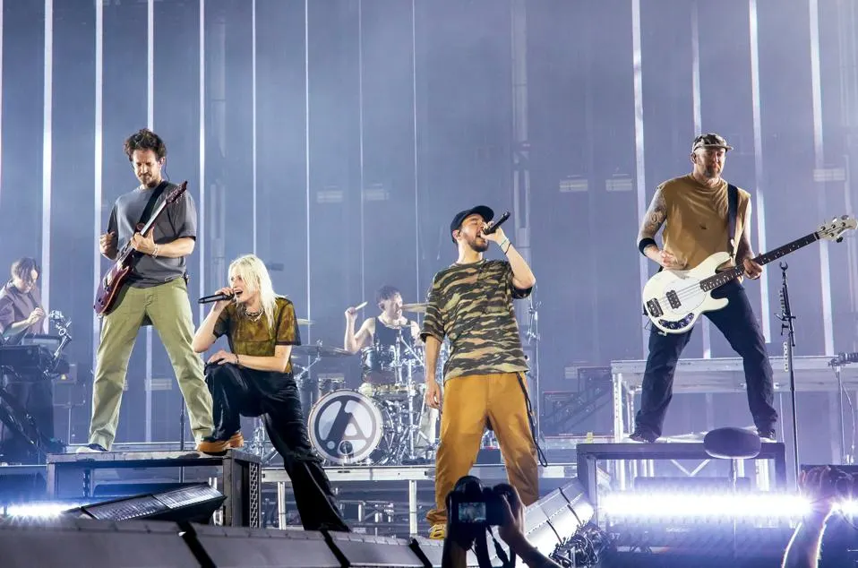 Linkin Park Makes History with 14th No. 1 on Billboard’s Alternative ...