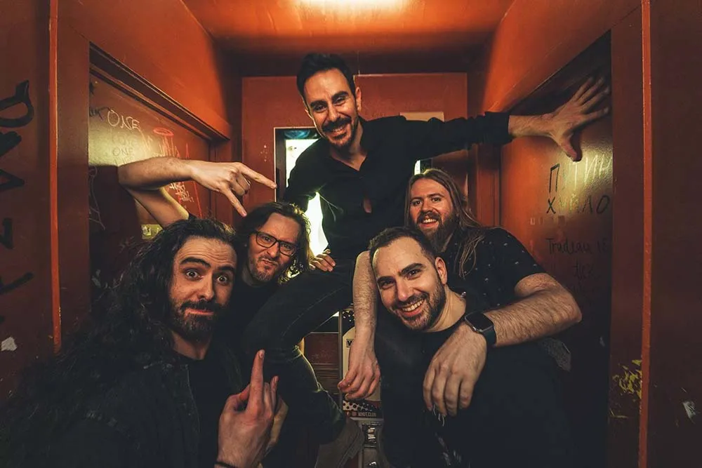 Toronto Progressive Rock Band DEREV Unveils Live Video for "Cyclone ...